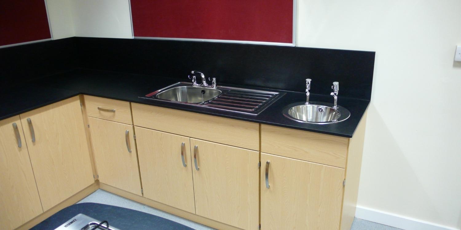 Laboratory Sinks by APMG